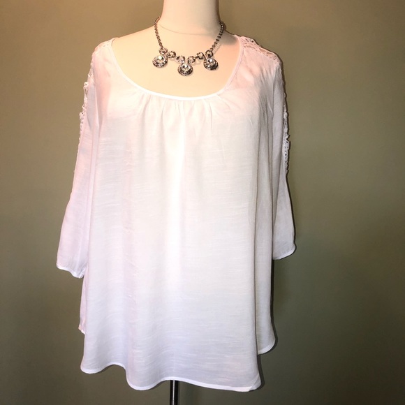 Unique Spectrum | Tops | New Unique Spectrum White Blouse Size 3x ...